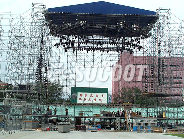 Explore SUCOOT's Expertise in Event Scaffolding for Spectacular Concerts
